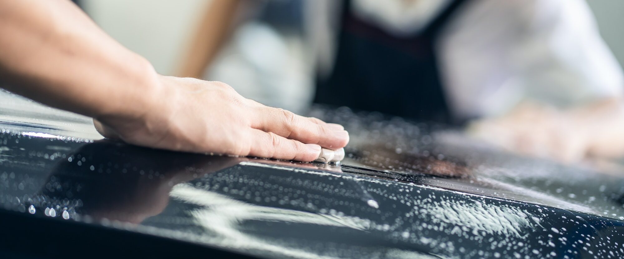 Lucidare la carrozzeria dell'auto! Car detailing "fai da te" - F1 ...